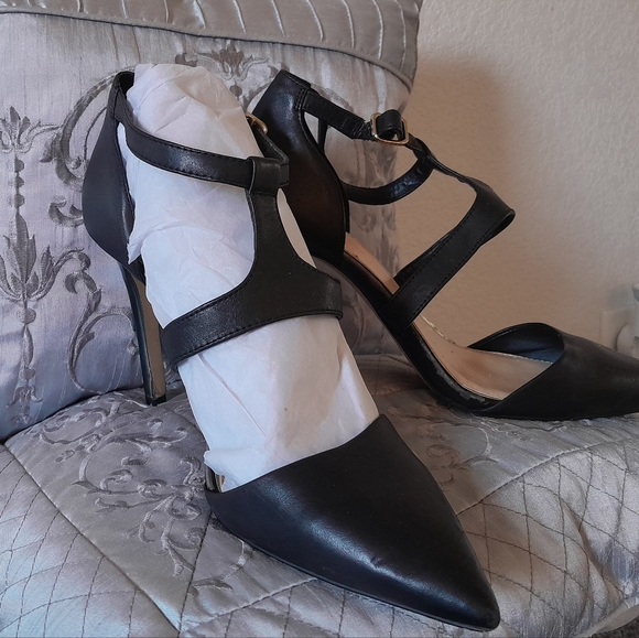 Jessica Simpson | Shoes | Jessica Simpsons Black Womens Heels | Poshmark